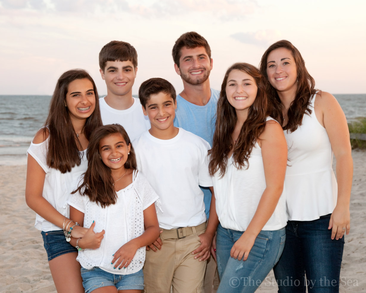Cousins-on-the-beach
